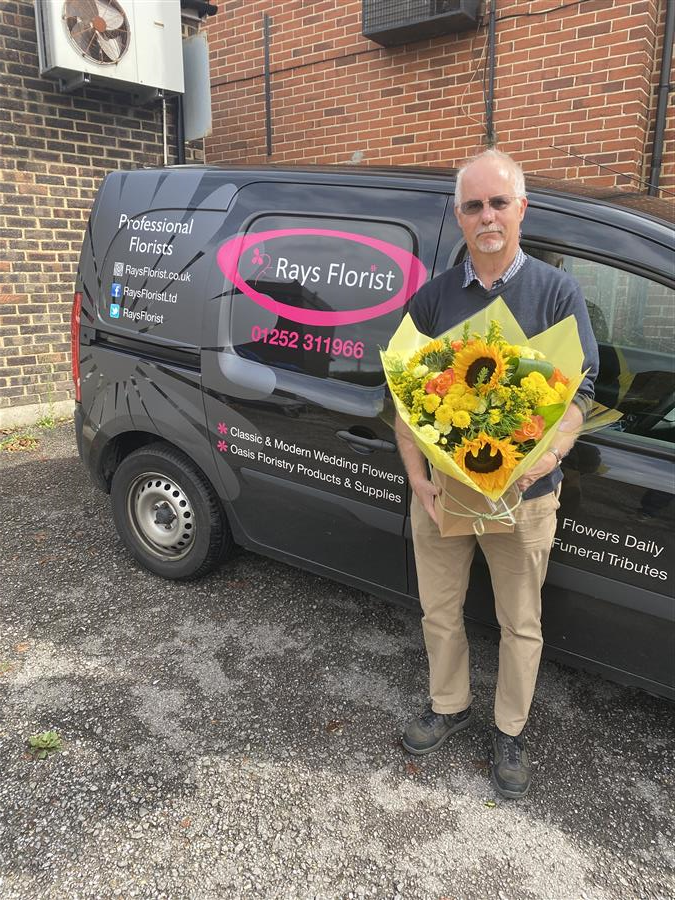About Us | Rays Florist Flower Shop in Aldershot